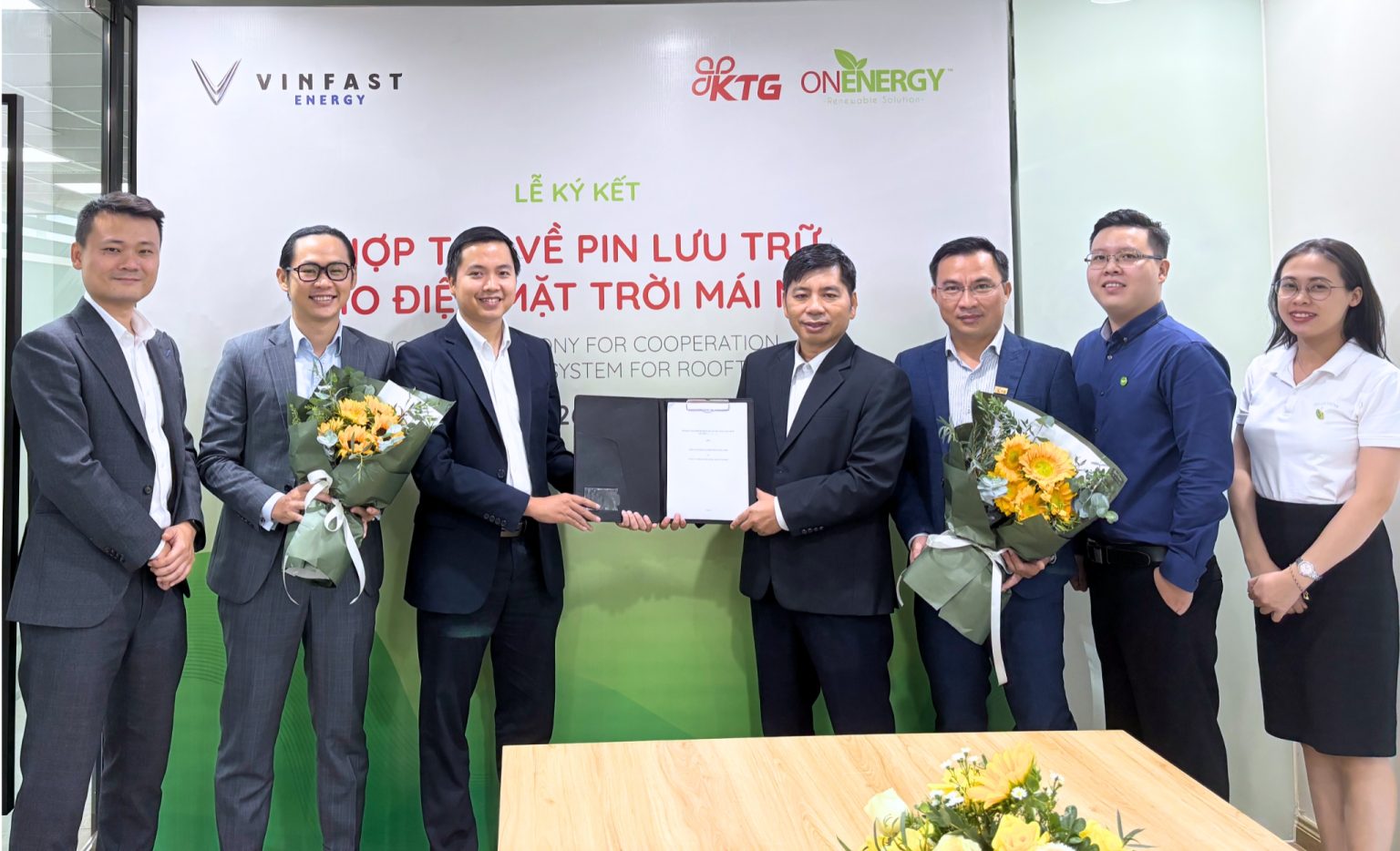 VINFAST VÀ ON ENERGY HỢP TÁC THÚC ĐẨY SỬ DỤNG PIN LƯU TRỮ CHO ĐIỆN MẶT ...